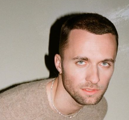 Squeezie révèle avoir sauté le pas de la greffe capillaire